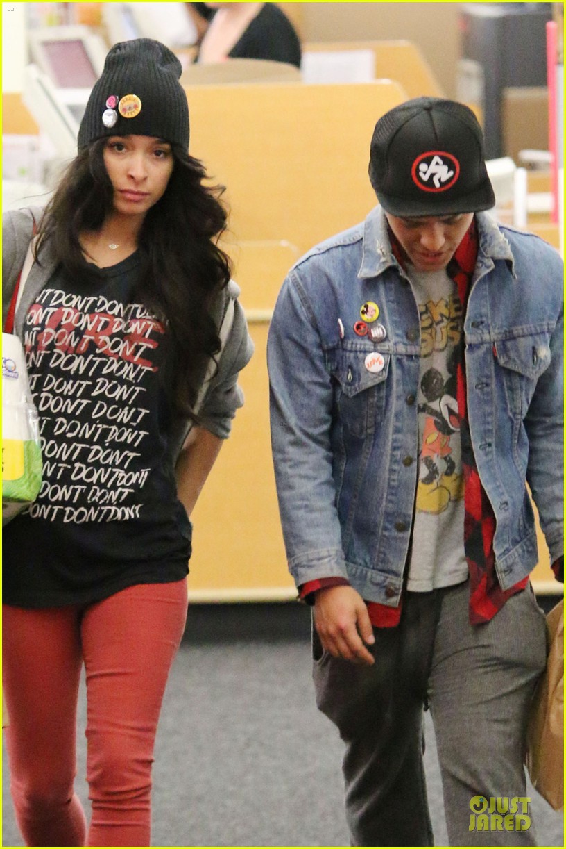 Bruno Mars and girlfriend Jessica Caban making a stop at CVS in LA 02 ...